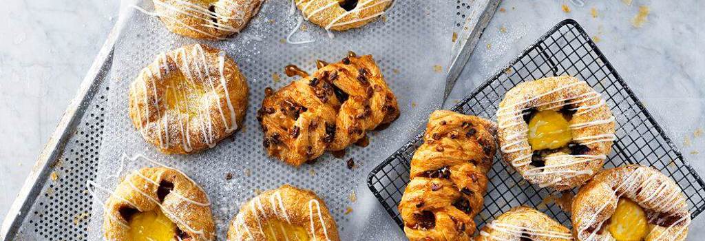 Mini Maple Pecan Plait | Schulstad Bakery Solutions
